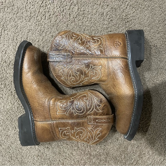 Ariat | Shoes | Womens Fat Baby Ariat Boot | Poshmark